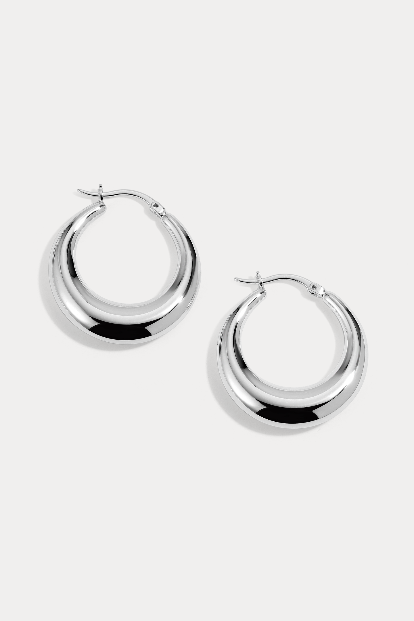 Medium Becca Hoops – Lili Claspe